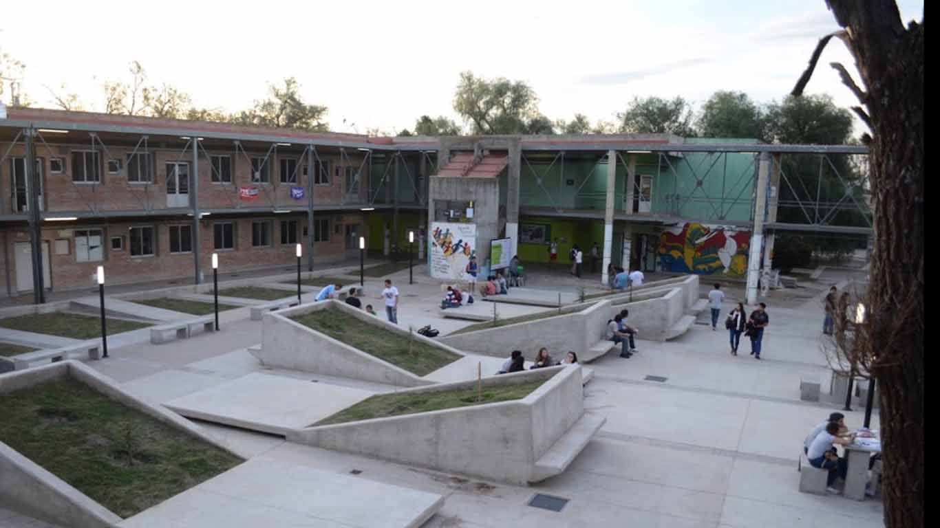 “El título de abogacía que emite la UNRC cuenta con reconocimiento ...