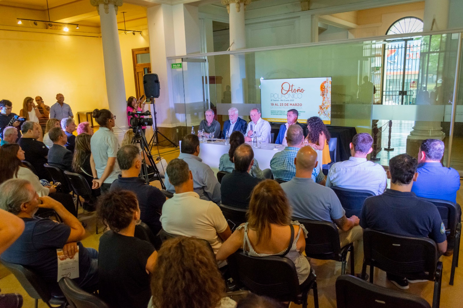 Presentaron la 6ª Edición del Otoño Polifónico: homenaje a Charly y Jorge Rojas Sinfónico ...